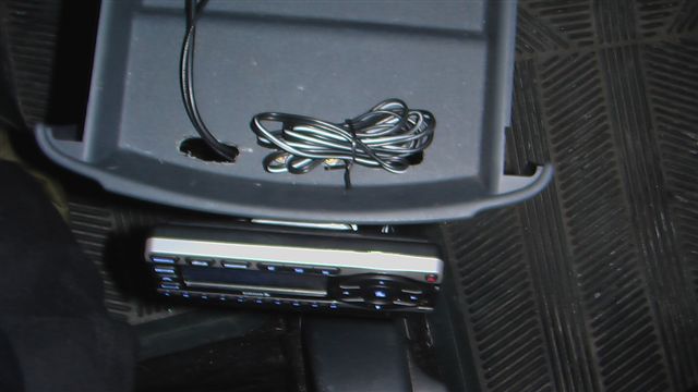 Sirius Starmate 4 Satellite Radio Installation - Modifications and ...