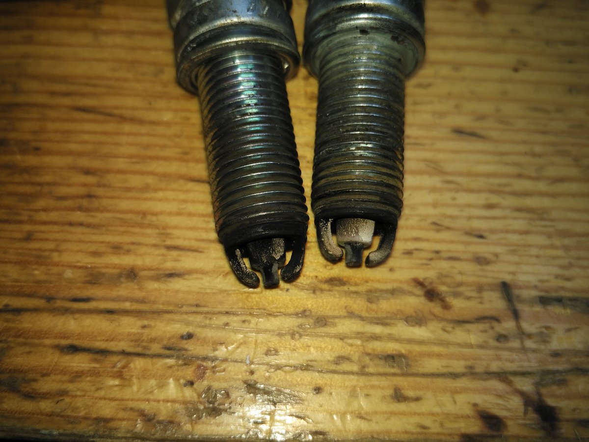 Reading spark plugs - Operation and Maintenance: 451 Model, 2008-2015 ...