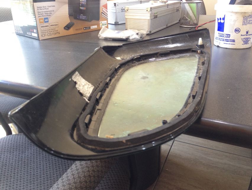 Moisture On Engine Bay Cover/foam - Operation and Maintenance: 450 ...